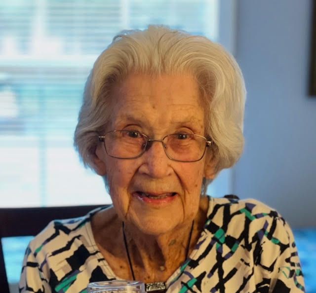 Obituary for Alice Cook Batson | City of Oaks Cremation | City of Oaks Cremation